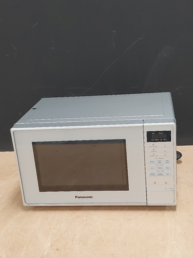 Panasonic 20L Compact 800W Microwave Oven NN ST25JMQPQ Home Clearance